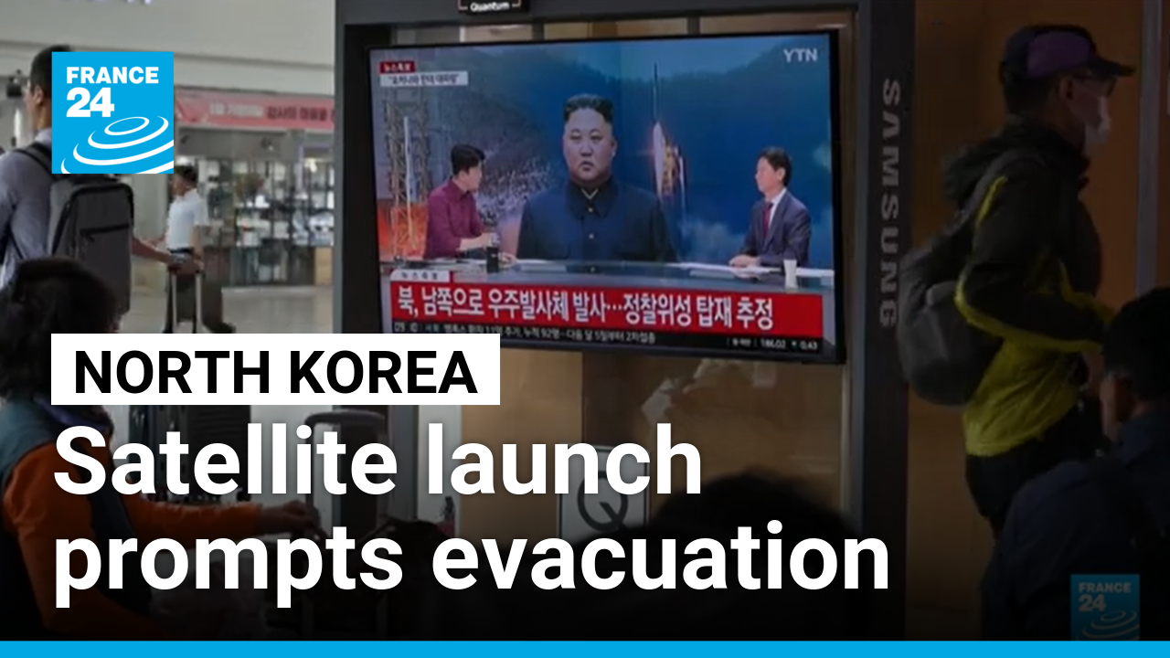 Evacuation alerts cause panic in Seoul after North Korea's failed satellite launch - France 24